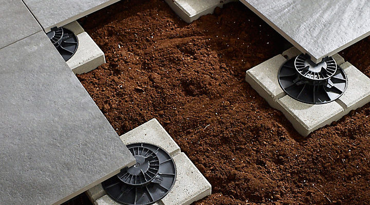 Pose de dalle sur plots - Les avantages du dallage sur plots